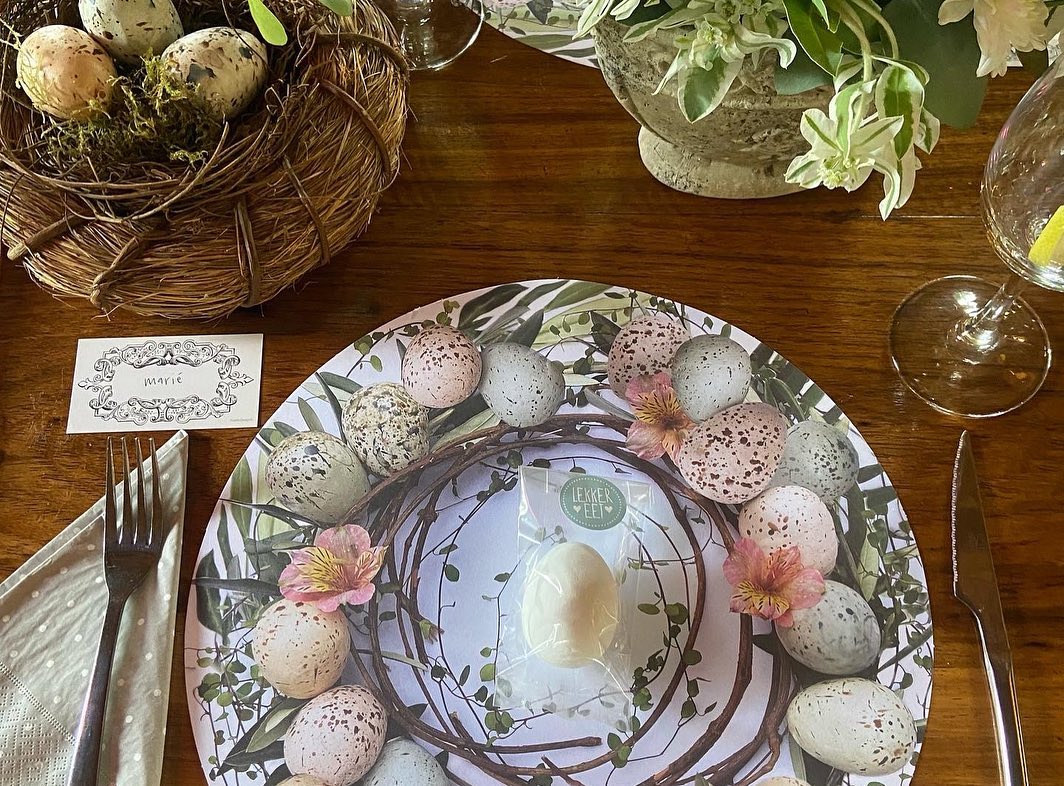 Speckled Eggs Paper Underplate (24 Sheets) – Yellow Door Label